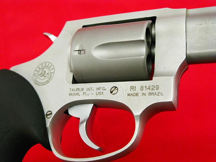 Taurus - Model 85 Ultra-Lite Stainless .38 Special, 5-Shot Snubby ...
