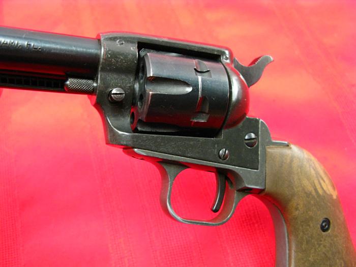 Fie - Model E15 Single-Action .22 Lr `Cowboy Style` Six-Shooter...No ...