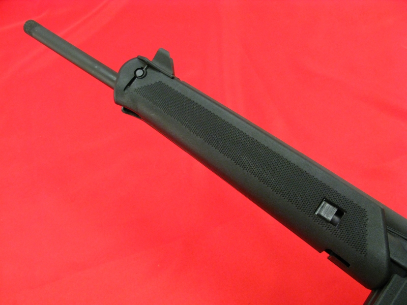 Kel-Tec Su-16 .223 Rem Ultra Light Folding Carbine, Uses M16/Ar15 Mags ...