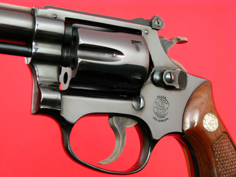 Smith & Wesson - Model 51 .22 Magnum Kit Gun...Mfd 1971...W/ .22 Lr ...