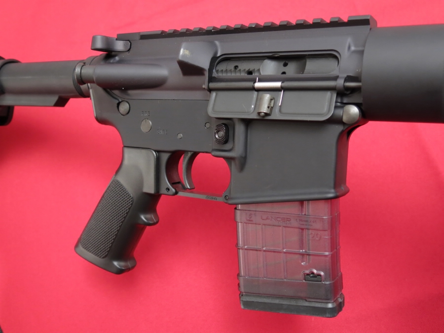 Bushmaster Ar-15 V-Match Carbine 16" Fluted, 2 Stocks, Extra Mags...No ...