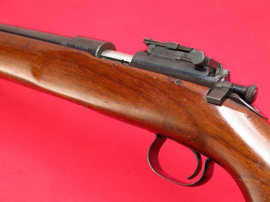 Winchester Model 52 Target .22 Long Rifle...Pre-Speed Lock...Mfd 1930 ...