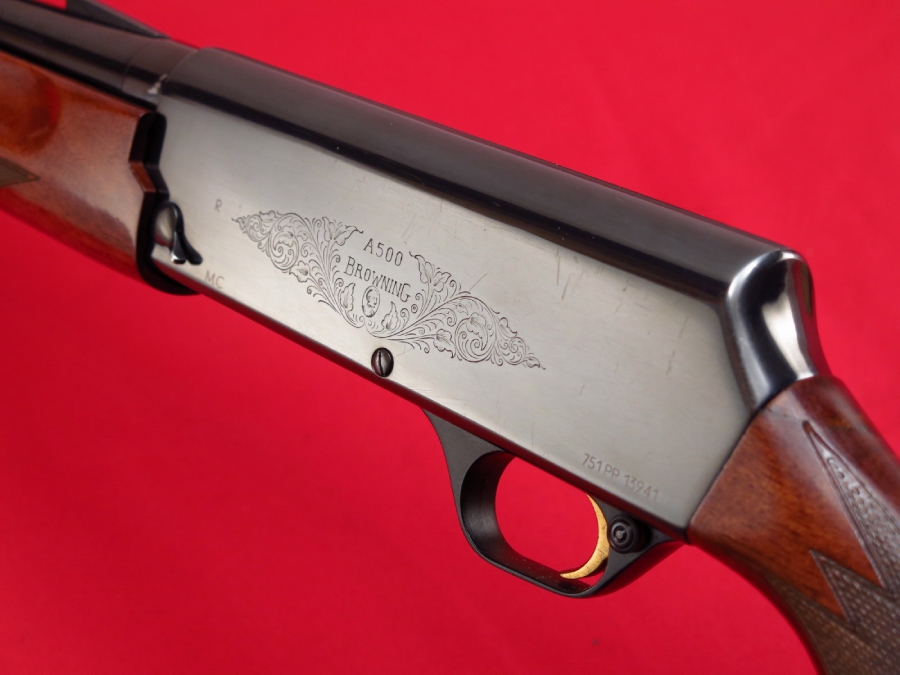 Browning A500 12-Ga Short Recoil System...26" V-R, Invectors, Mfd 1988 ...