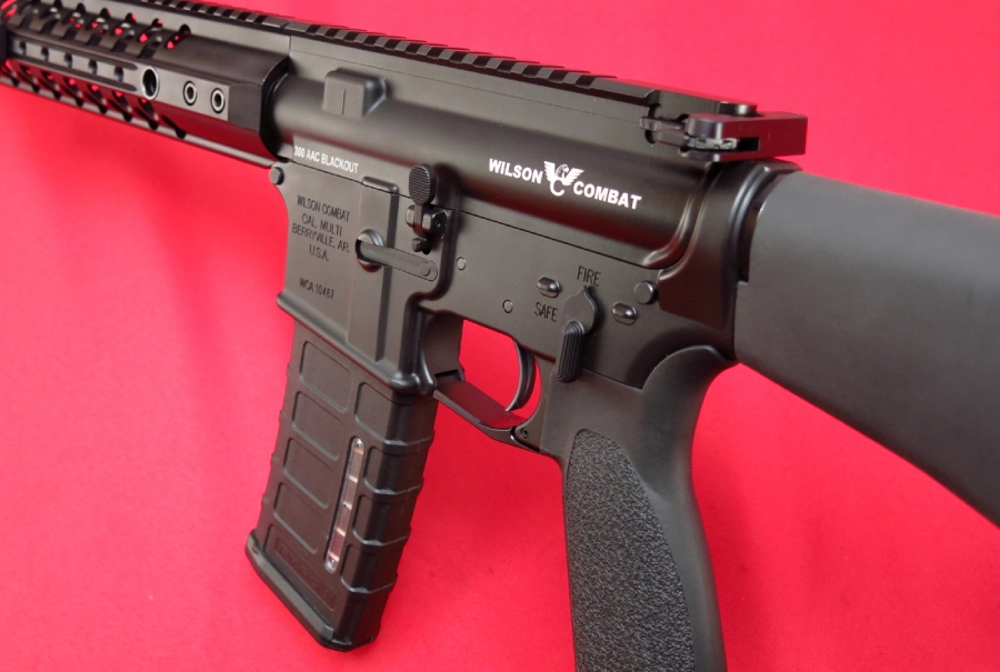 Wilson Combat Recon Tactical Ar-15 Carbine...300 Blackout...Unfired In ...