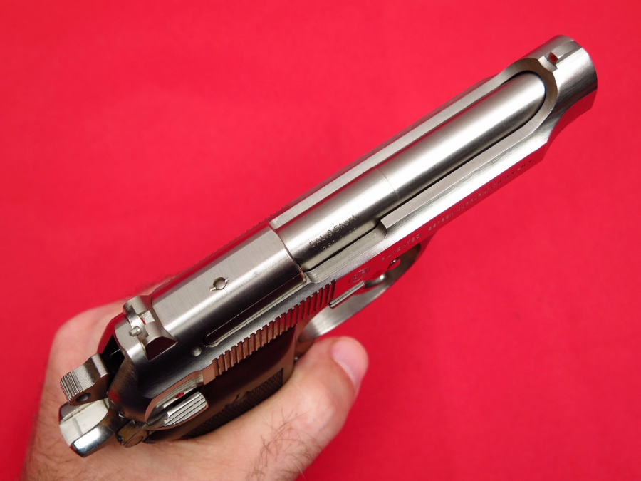 Beretta Model 85bb Cheetah .380 Nickel W/ Wood Grips...Made In Italy ...