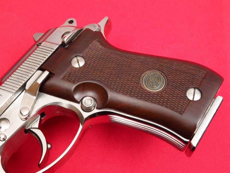 Beretta Model 85bb Cheetah .380 Nickel W/ Wood Grips...Made In Italy ...