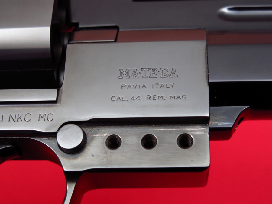 Mateba Unica 6 .44 Magnum Semi-Automatic Revolver...Scarce...As New In ...