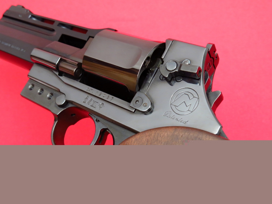 Mateba Unica 6 .44 Magnum `Auto-Revolver`...Quite Unusual & Scarce ...