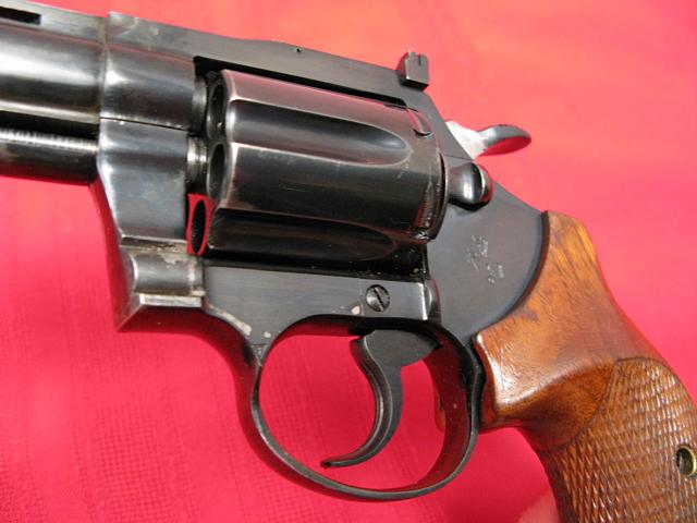 Colt - Diamondback .38 Special 4-Inch W/ Holster....Shooter Grade....No ...