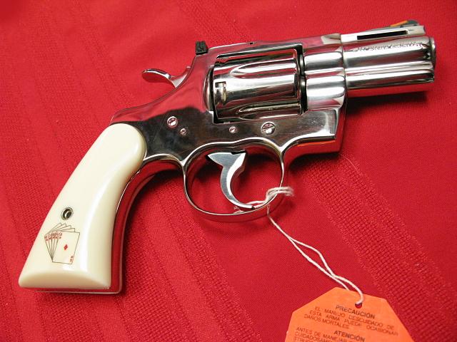 Colt - Python Snake Eyes Unfired W/ Boxes And Lighted Display Case For ...