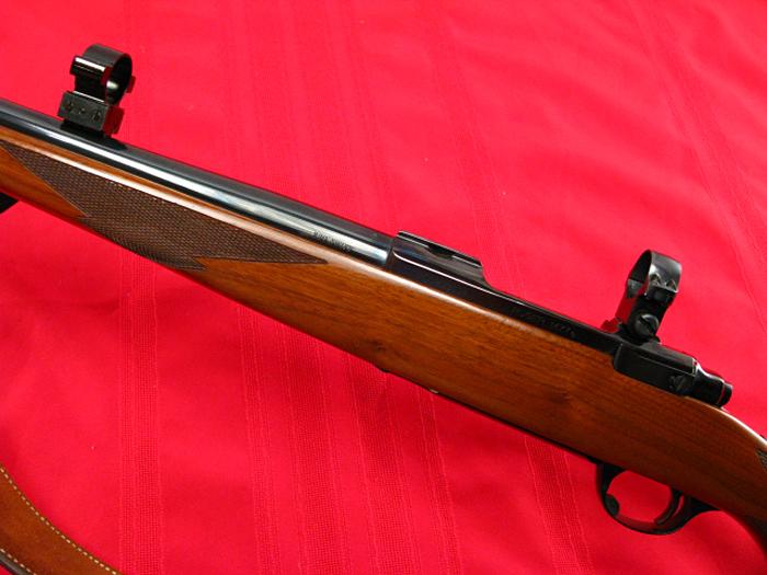 Ruger - Model 77v Tang-Safety .220 Swift...Heavy Barrel Varmint W/ Bi ...