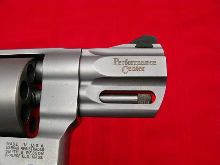 Smith & Wesson - 627-3 Pc .357 8-Shot 2-5/8``... Original Bloodwork ...