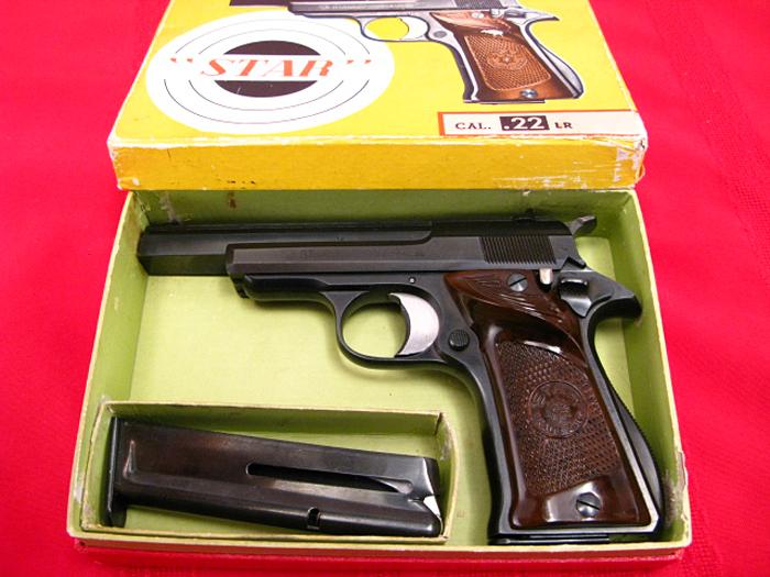 Star - Model ''F'' .22 Lr Mfd 1962...Like New In Box W/ Spare Mag...No ...
