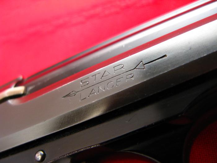 Smith & Wesson - 627-3 Pc .357 8-Shot 2-5/8``... Original Bloodwork ...