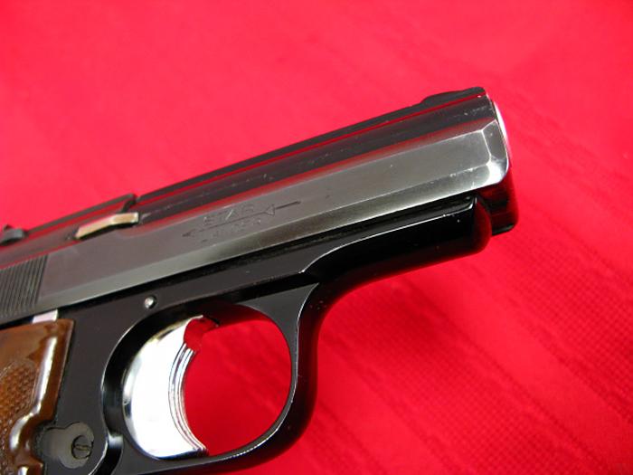 Smith & Wesson - 627-3 Pc .357 8-Shot 2-5/8``... Original Bloodwork ...