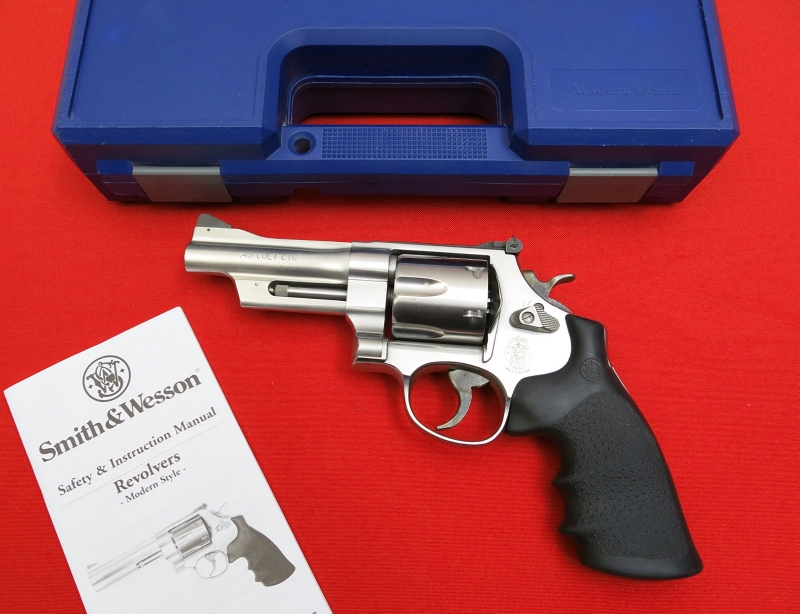 Smith & Wesson Model 625-9 .45 Colt...Mountain Gun...Near New...No Resv ...