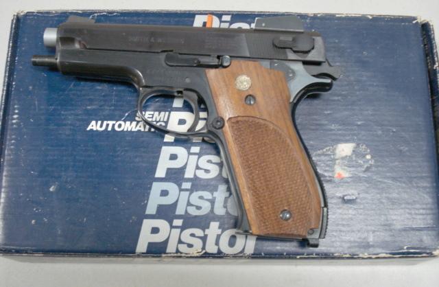 Smith & Wesson Steel Frame Model 539 9mm Da For Sale at GunAuction.com ...
