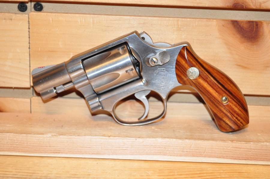 Smith & Wesson Model 60 (No Dash) For Sale at GunAuction.com - 12688972