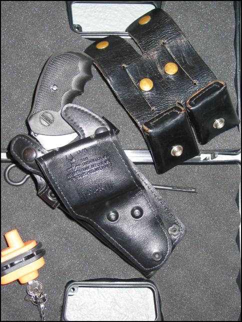 Armscor - ARMSCOR M200-.38SPL. REVOLVER/NIB/COMPLETE PACKAGE - Picture 4