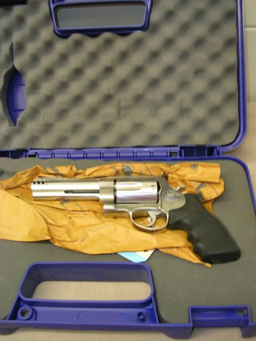 Smith & Wesson Mod 460v Revolver, .460 Mag, .45 Colt, .454 Casull For ...