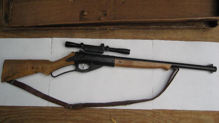 Daisy Model 98 Eagle 850 Shot Bb Rifle W/Scope For Sale at GunAuction ...