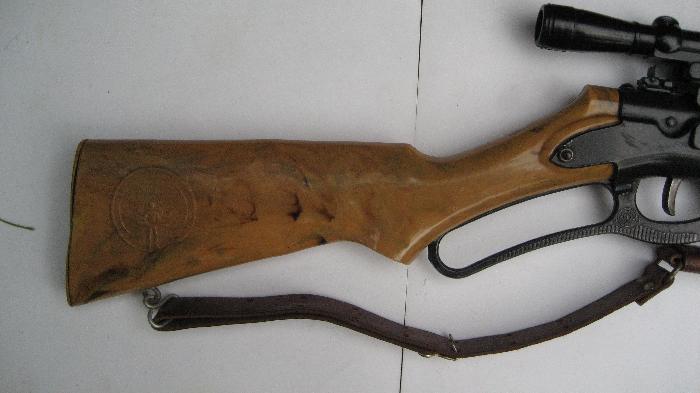 Daisy Model 98 Eagle 850 Shot Bb Rifle W/Scope For Sale at GunAuction ...