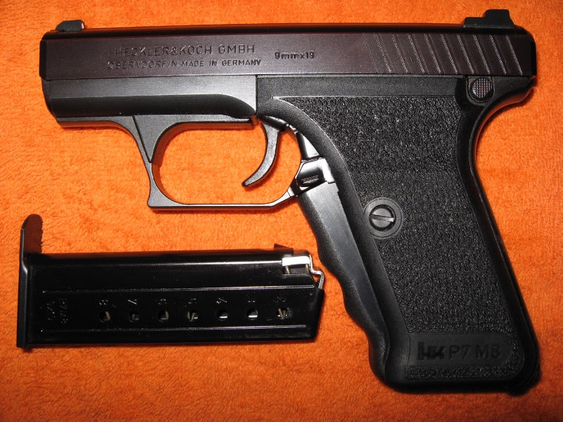 H&K P7m8 9mm For Sale at GunAuction.com - 10435639