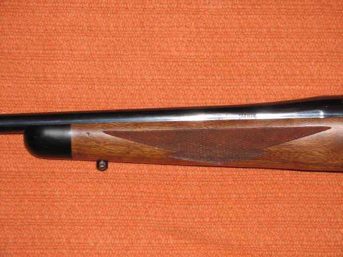 Ruger M77 Rl (Utltalight) 243 Win. For Sale at GunAuction.com - 8945907