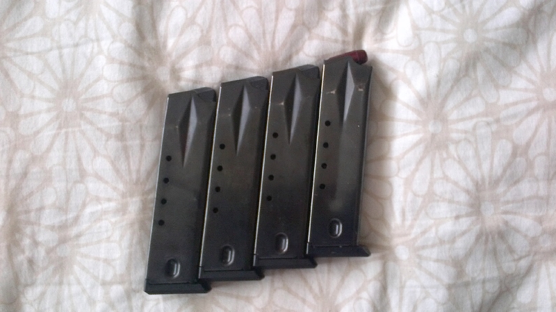 Ruger .40 S&W Magazines - P91, P94 For Sale at GunAuction.com - 11016278