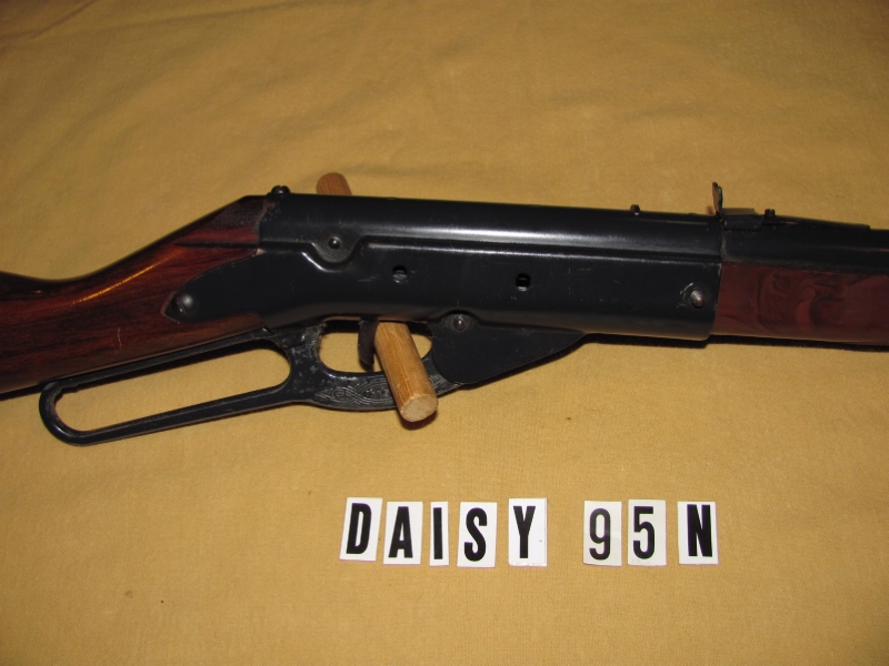 Daisy Model 95 Lever Bb Gun Fine Plus Condition For Sale at GunAuction ...
