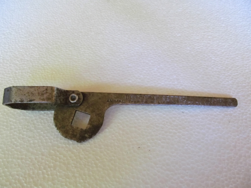 Jiffy Trap Setter By Animal Trap Co Of America For Sale at GunAuction ...