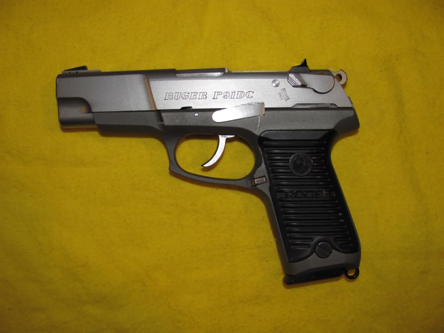 Ruger P91dc .40 S&W Caliber 2-11 Round Mags Scarce Gun For Sale at ...