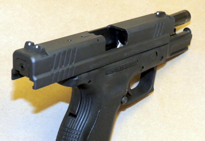 Springfield Armory (Geneseo, Il) Hs2000 / Springfield Xd 9mm W/Fobus ...