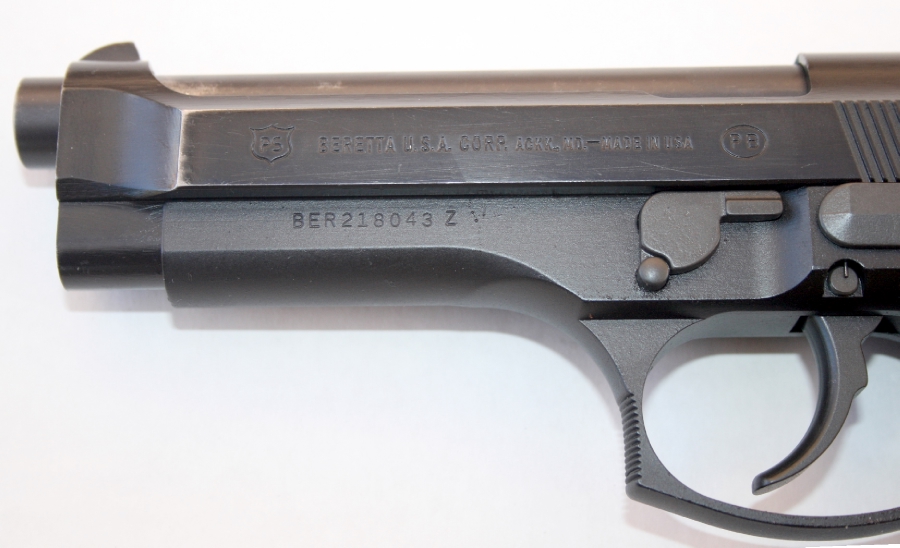 Beretta U.S.A. Corp. Beretta 92d Centurion 9mm Dao Semi-Auto W/4 Mags ...