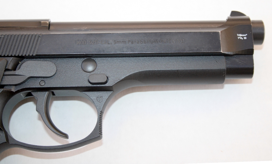 Beretta U.S.A. Corp. Beretta 92d Centurion 9mm Dao Semi-Auto W/4 Mags ...