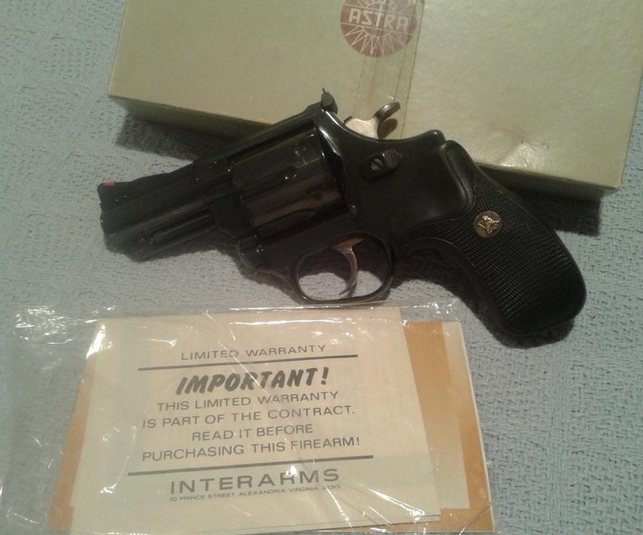 Astra -- Terminator -- 44 Magnum 2 3/4 For Sale at GunAuction.com ...