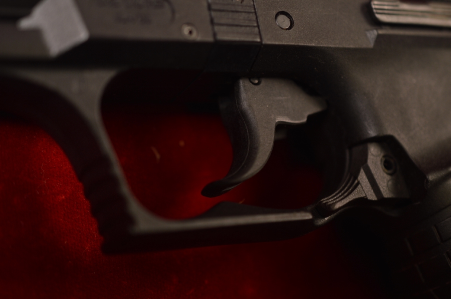 Walther P990 - .40 S&W - Sn 403390 For Sale at GunAuction.com - 13034349