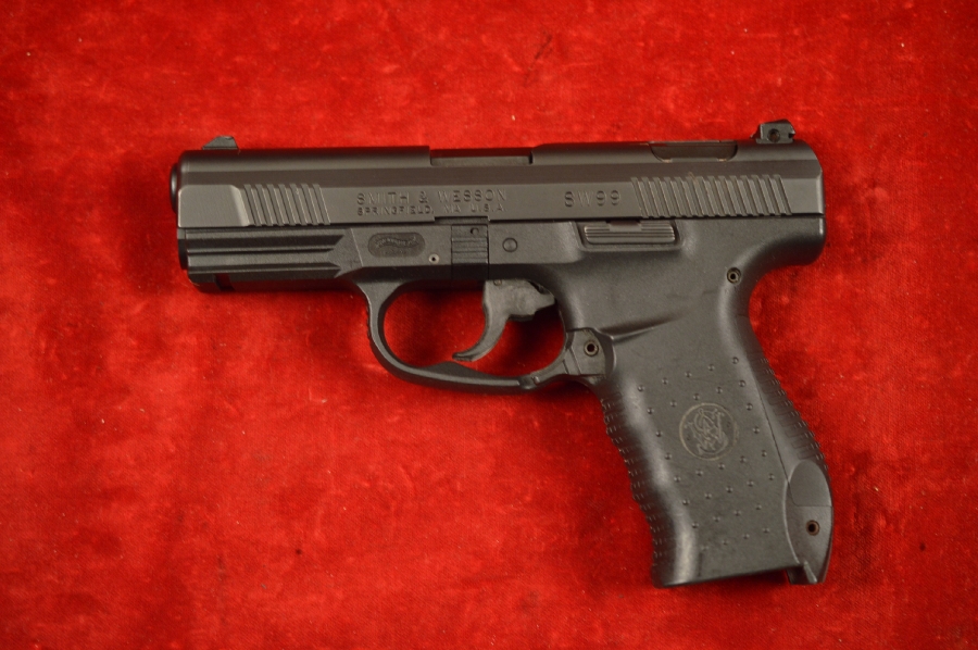 Smith & Wesson Model Sw99 - .40 S&W - Sn Sab7741 For Sale at GunAuction ...