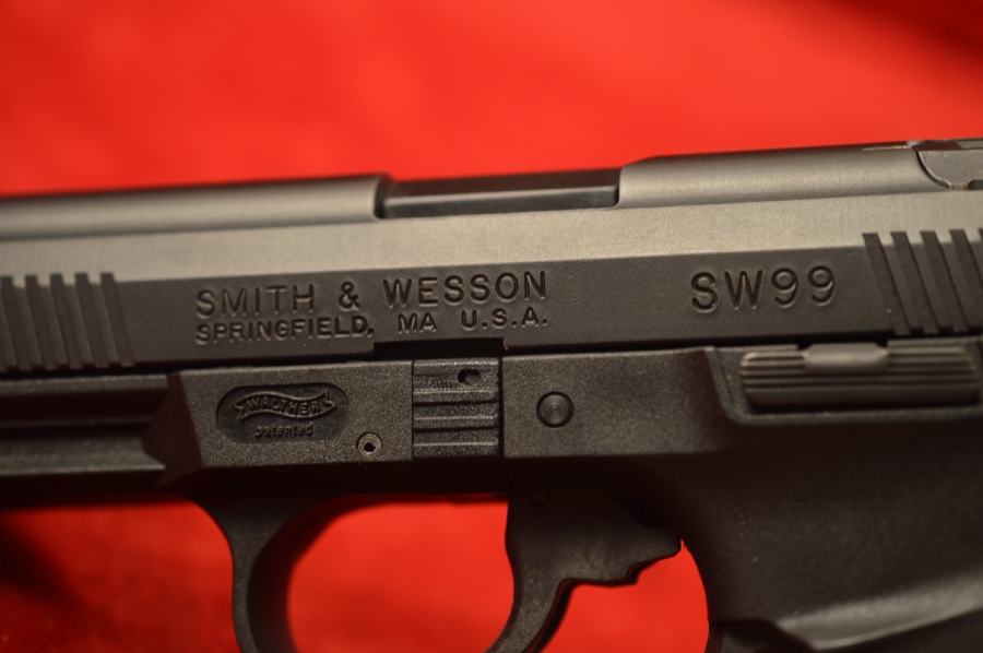 Smith & Wesson Model Sw99 - .40 S&W - Sn Sab7741 For Sale at GunAuction ...