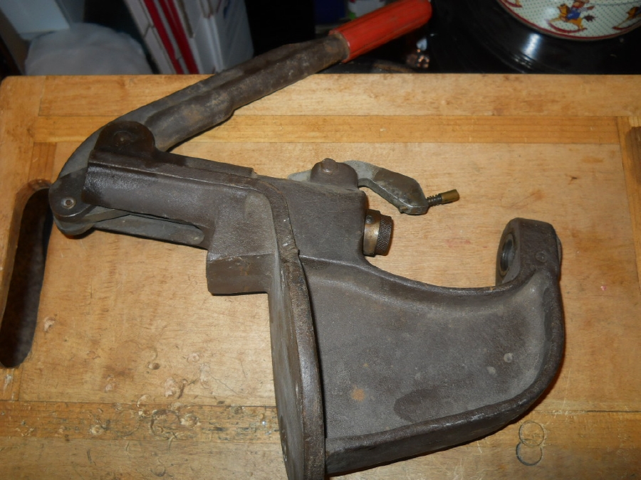 Vintage Herter'S Super Model 3 Reloading Press For Sale at GunAuction ...