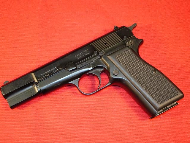 Argentina - FM P35 Hi Power FN Browning Type - Picture 2