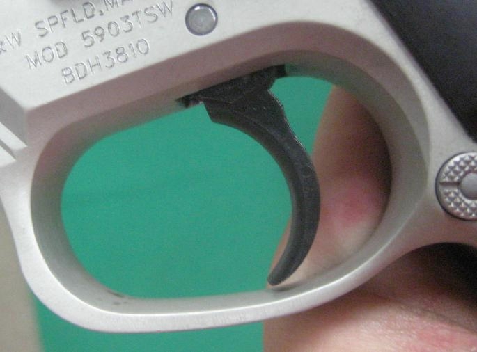 Smith And Wesson Model 5903tsw Tactical-9 9mm Ctc Grips Night Sights ...